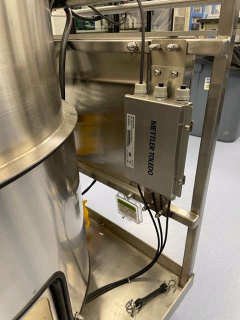 Thermo Scientific Single-Use Bioreactor System HyClone 250L | BaneBio