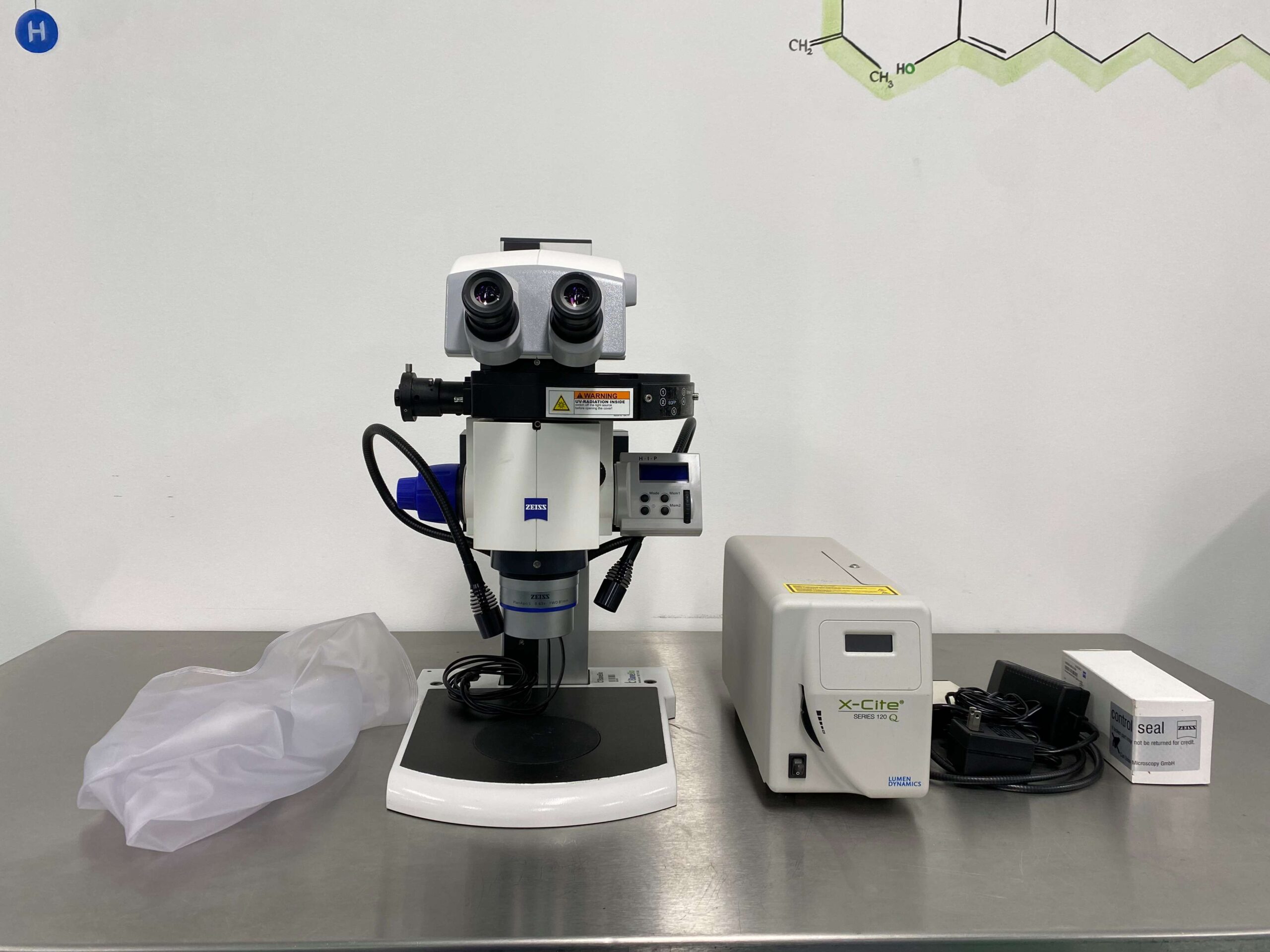 Zeiss Microscope Discovery V12 | BaneBio