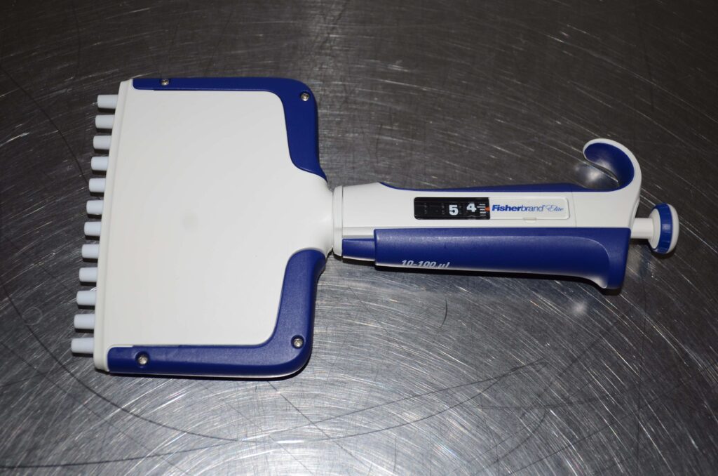 Fisherbrand Elite 12 Channel Pipette 10-100uL | BaneBio