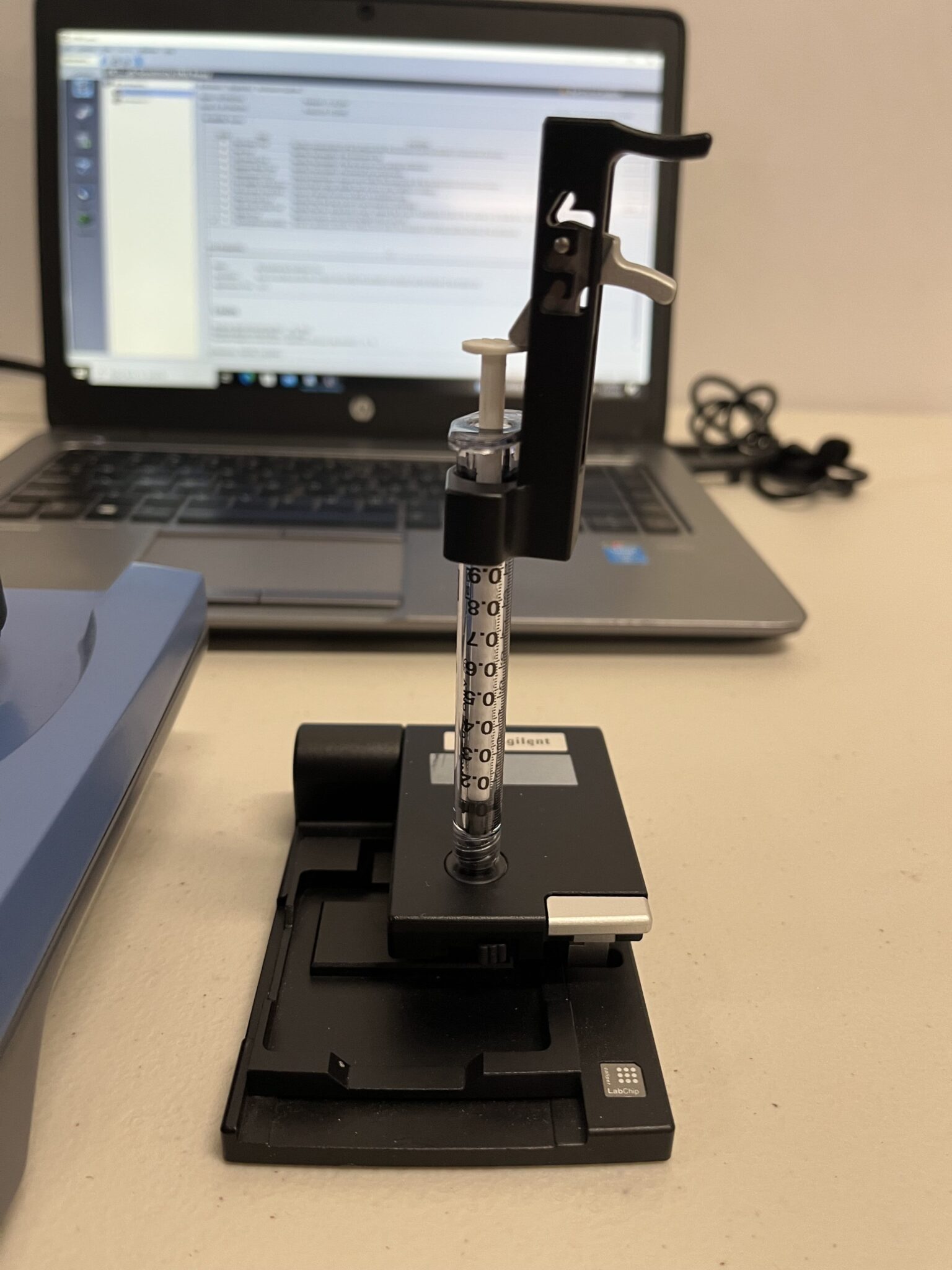 Agilent 2100 Bioanalyzer System G2938C | BaneBio