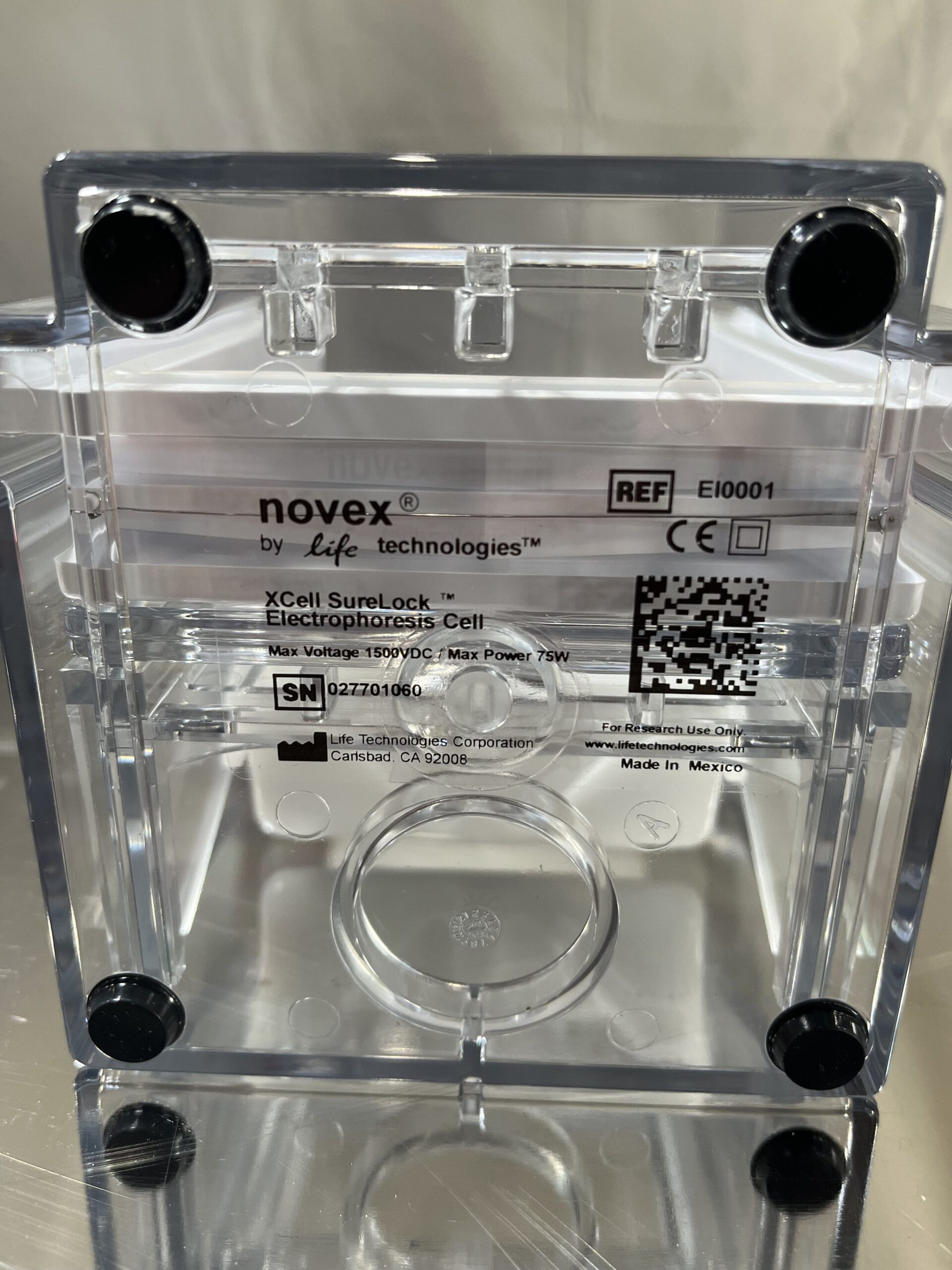 Invitrogen XCell SureLock Electrophoresis Mini Cell EI0001 | BaneBio