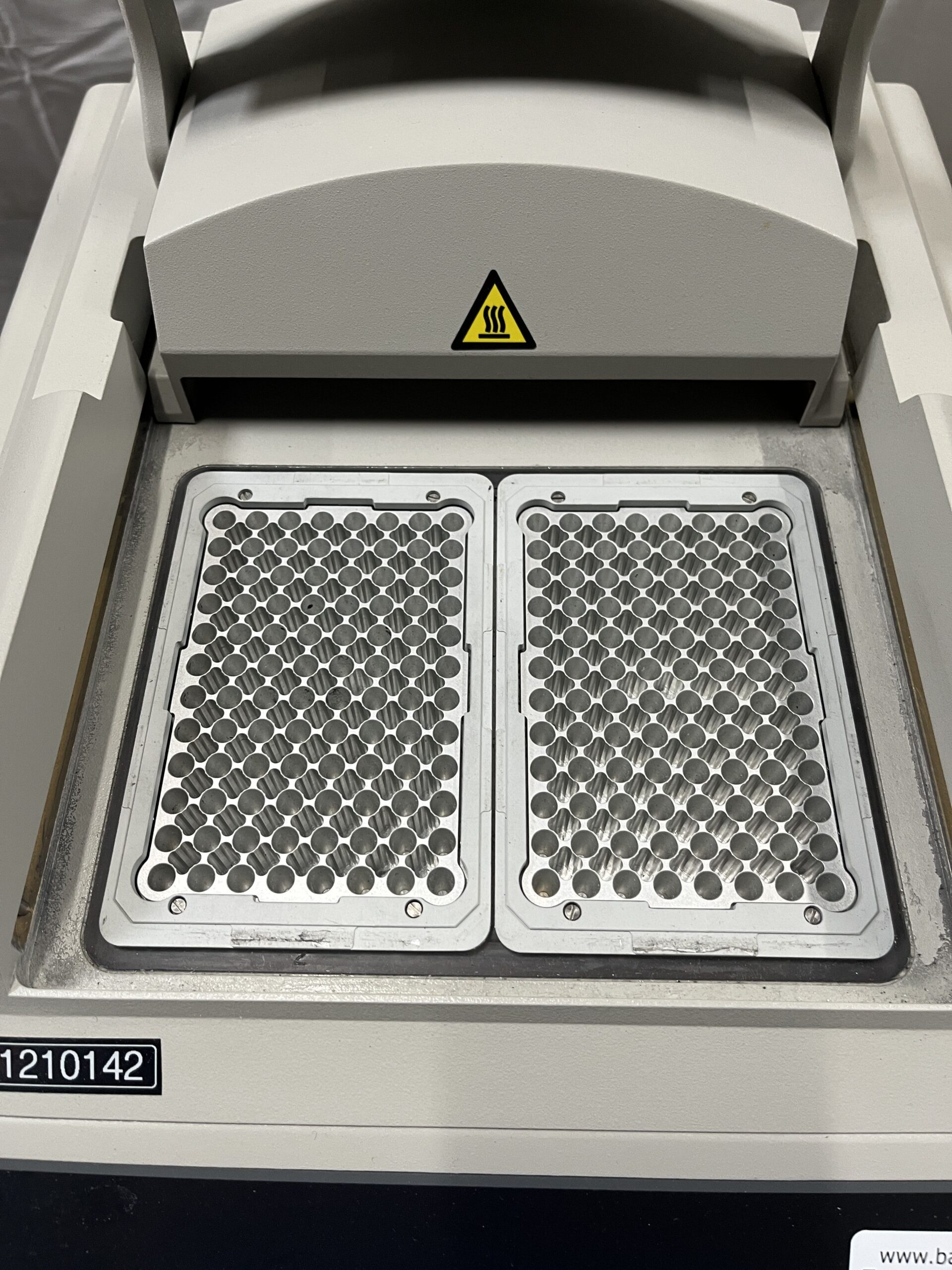 Applied Biosystem GeneAmp 9700 Dual Block PCR Thermal Cycler | BaneBio